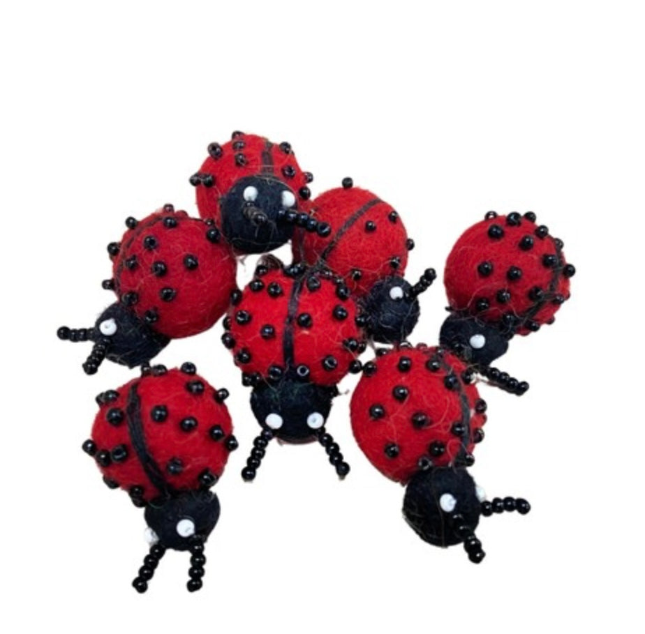 Wool Lady Bugs – The Leisa Tree