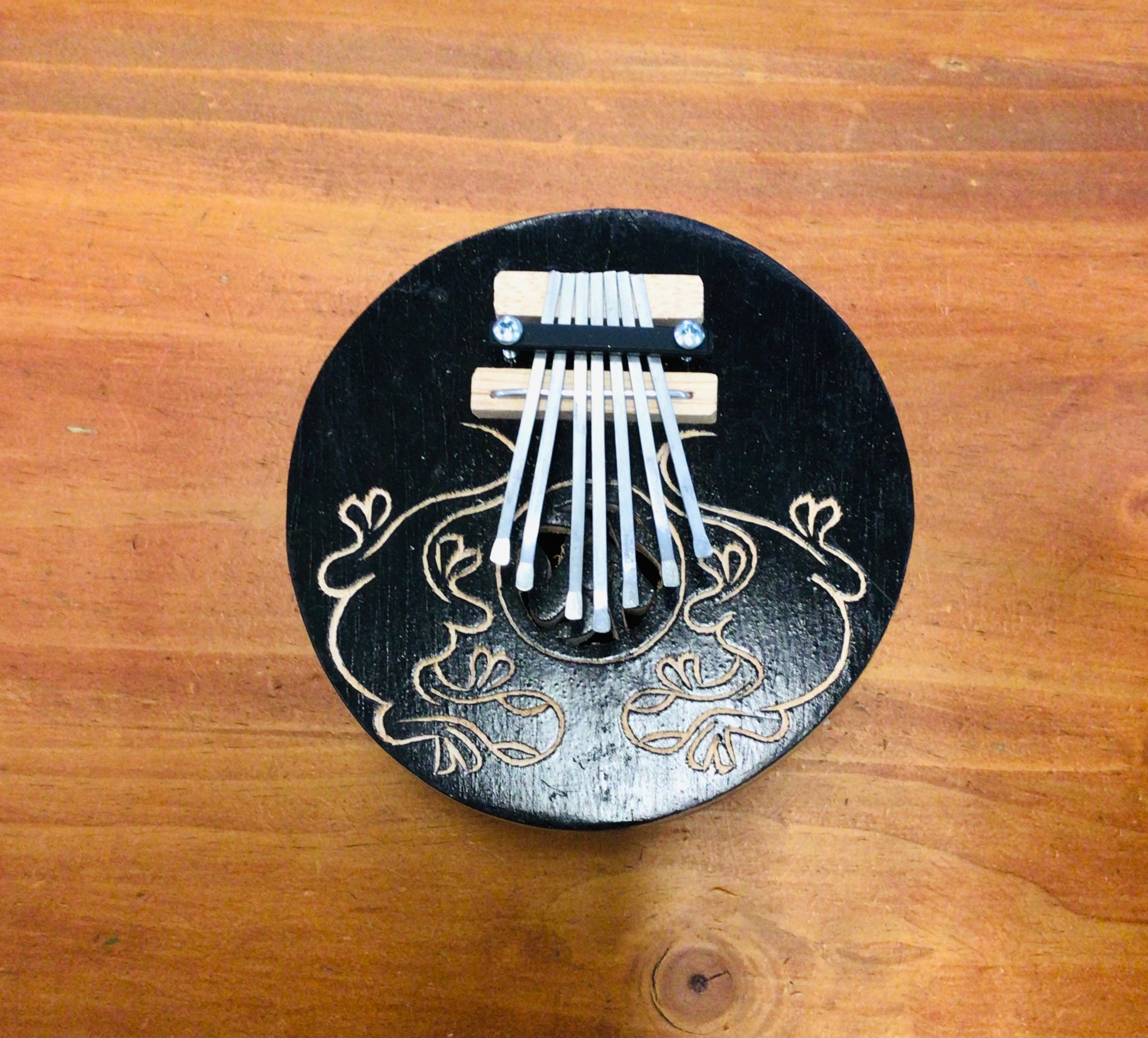 Lizard Kalimba – The Leisa Tree