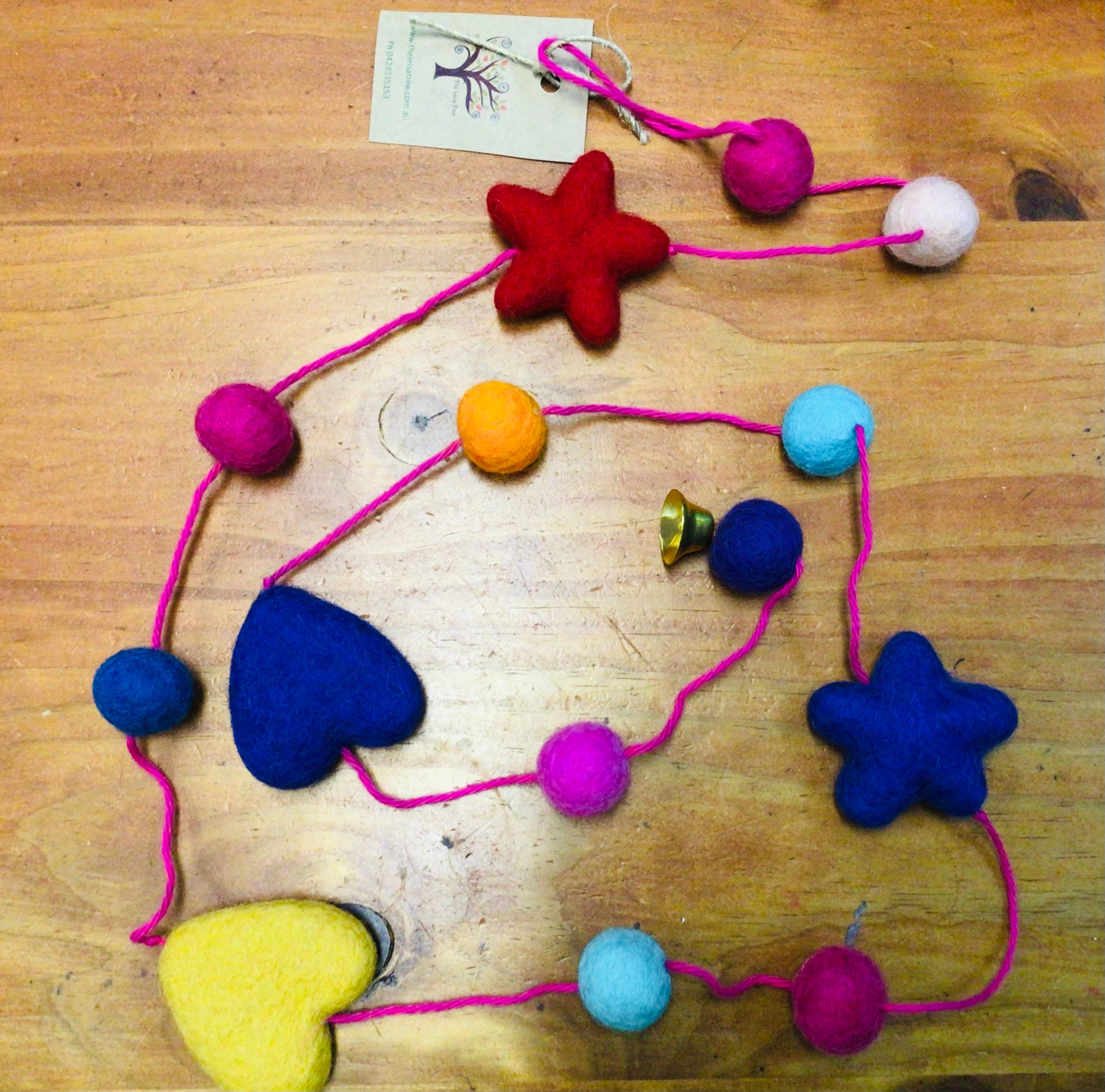 Felt Wool Garland – The Leisa Tree